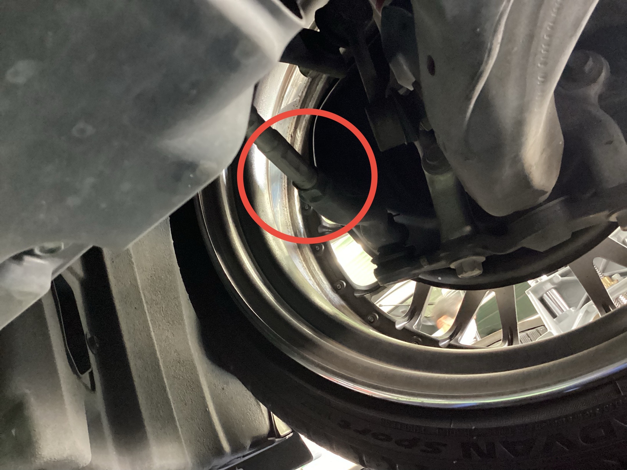 レクサス・IS300h(AVE30)〜ダウンサス取り付け(RSR Ti2000)〜 | 店舗おススメ情報 | タイヤ館 ひたち多賀（茨城県）