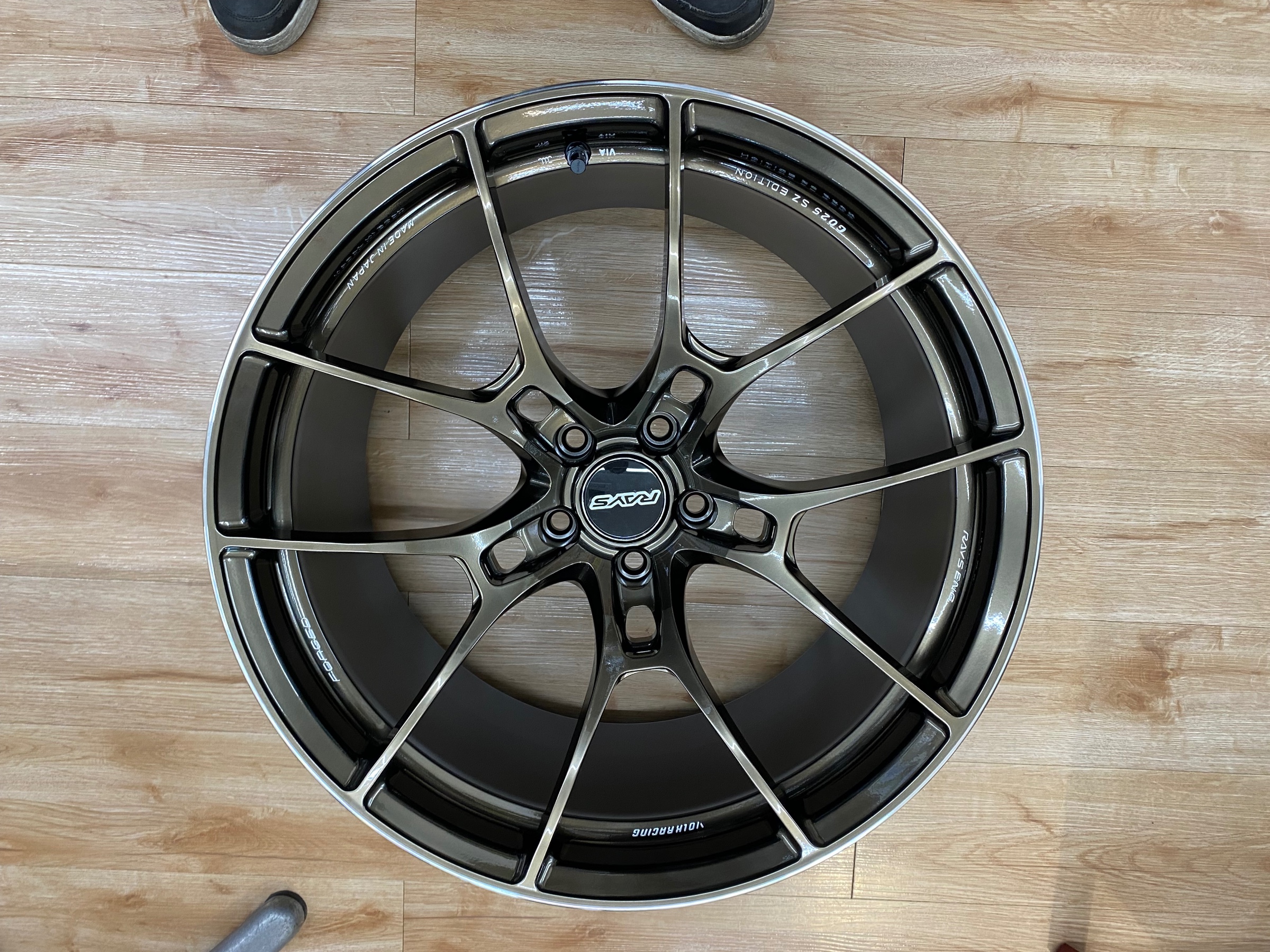 アルミホイール紹介〜RAYSさんのVOLK RACING G025 SZ EDITION | 店舗おススメ情報 | タイヤ館 下松（山口県）
