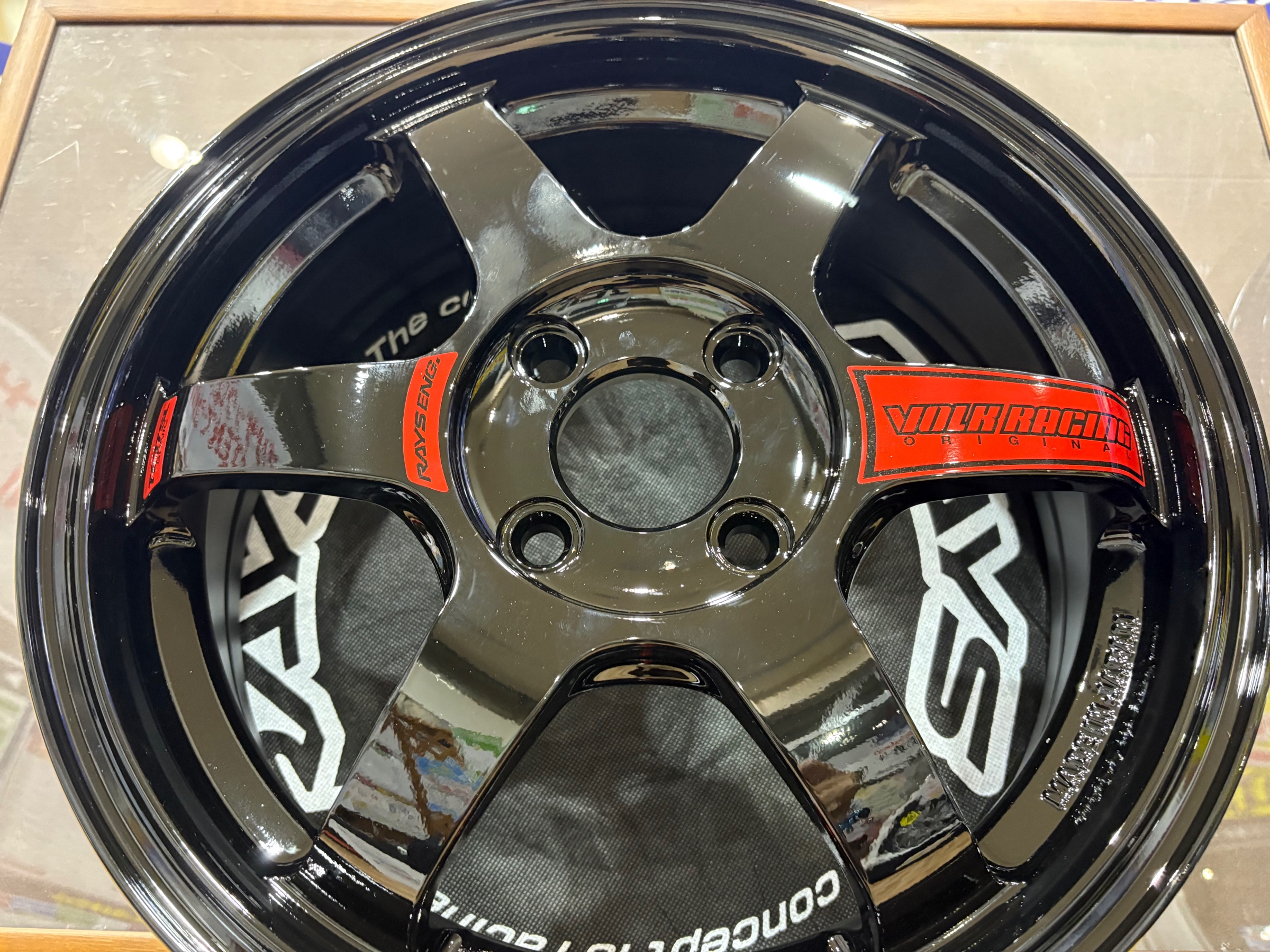 RAYS VOLK/RACING TE37SL SONIC オリジナルカラー発売中！ | 店舗おススメ情報 | タイヤ館 秋田仁井田（秋田県）