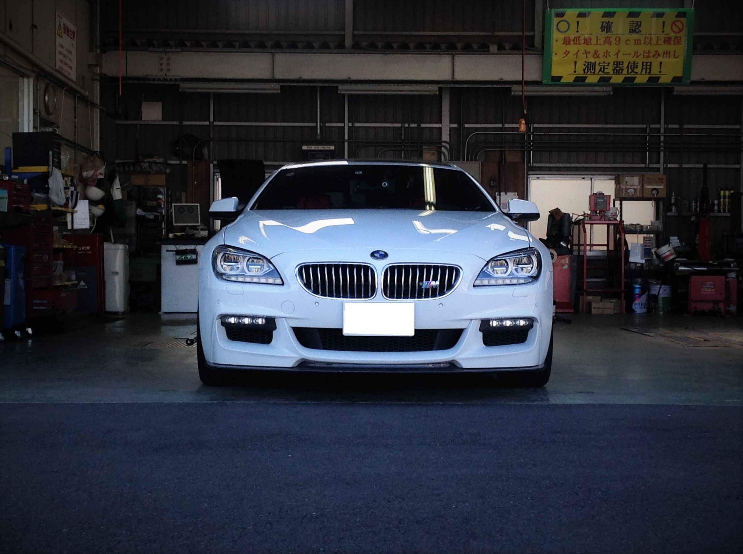 【BMW 6シリーズ E62】タイヤ交換・アライメント測定 | 店舗おススメ情報 | タイヤ館 294谷和原ｲﾝﾀｰ（茨城県）