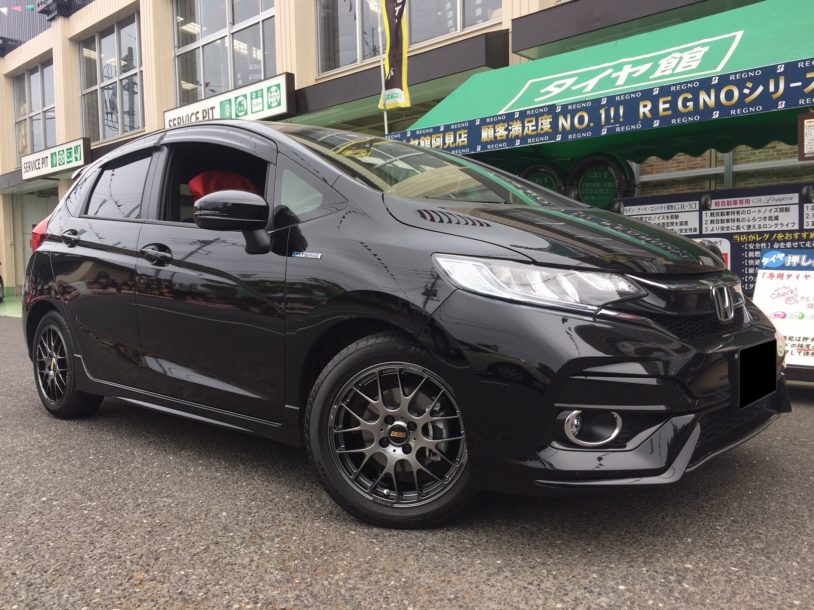 【ホンダ GP5・FIT HB】ホイール取付のご紹介です。 | 店舗おススメ情報 | タイヤ館 阿見（茨城県）