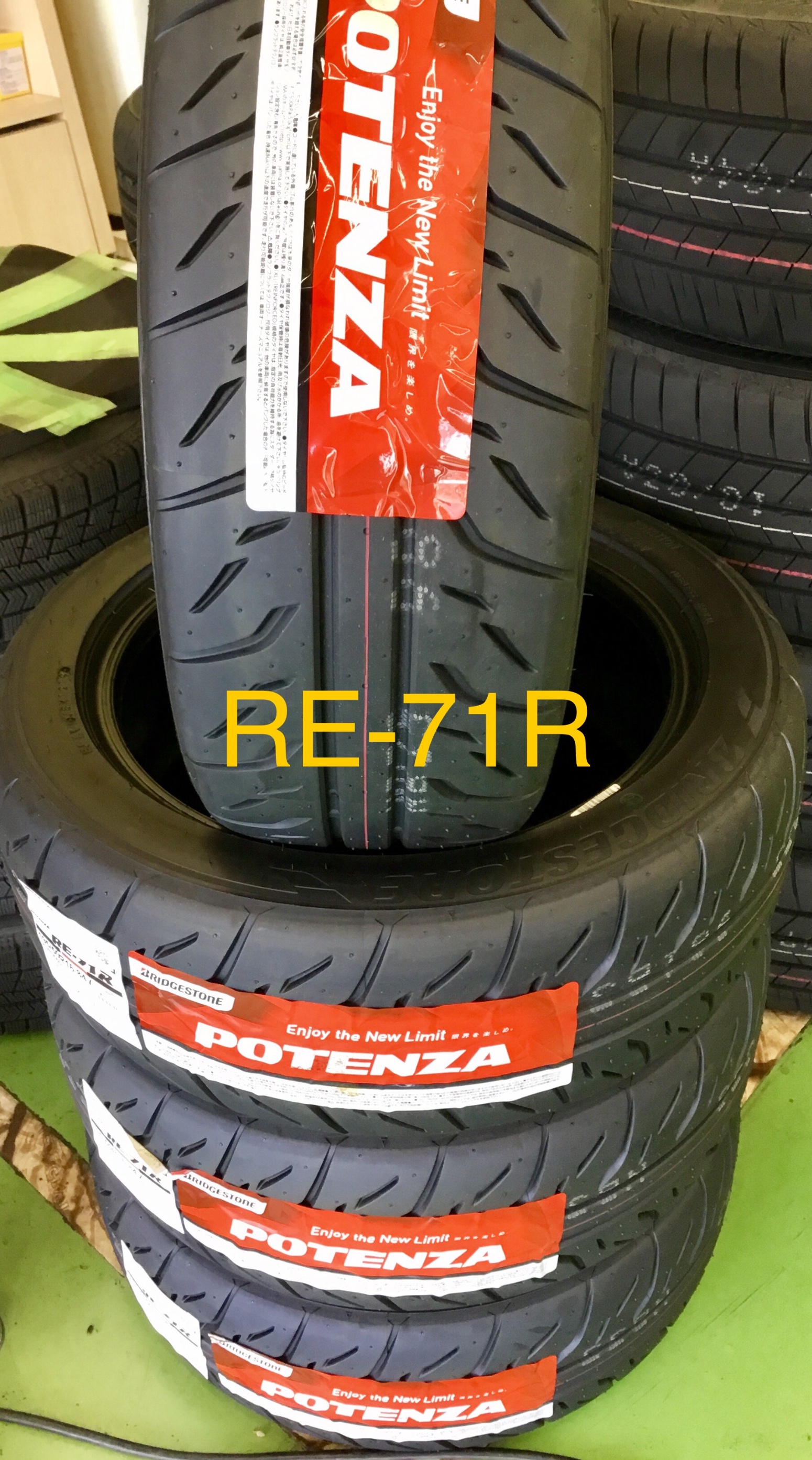 ND型ロードスターにRE-71R取付 | 店舗おススメ情報 | タイヤ館 グリーンピットつくば研究学園（茨城県）