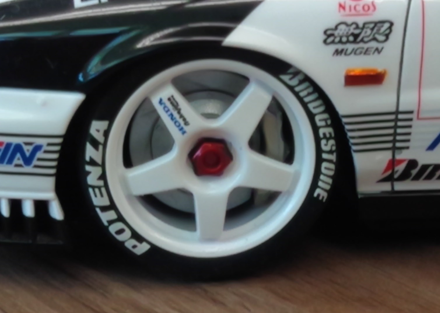 JTCC PIAAアコードのプラモデル( ಠωಠ) | 店舗おススメ情報 | タイヤ館 西尾（愛知県）