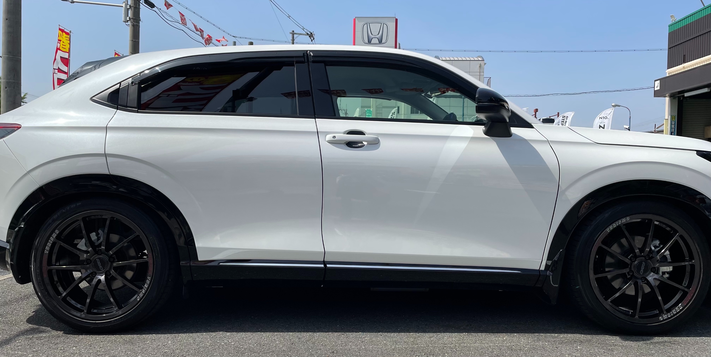 ヴェゼル(RV5) RAYS VERSUS VT125S装着 | 店舗おススメ情報 | タイヤ館 さつま泉北（大阪府）