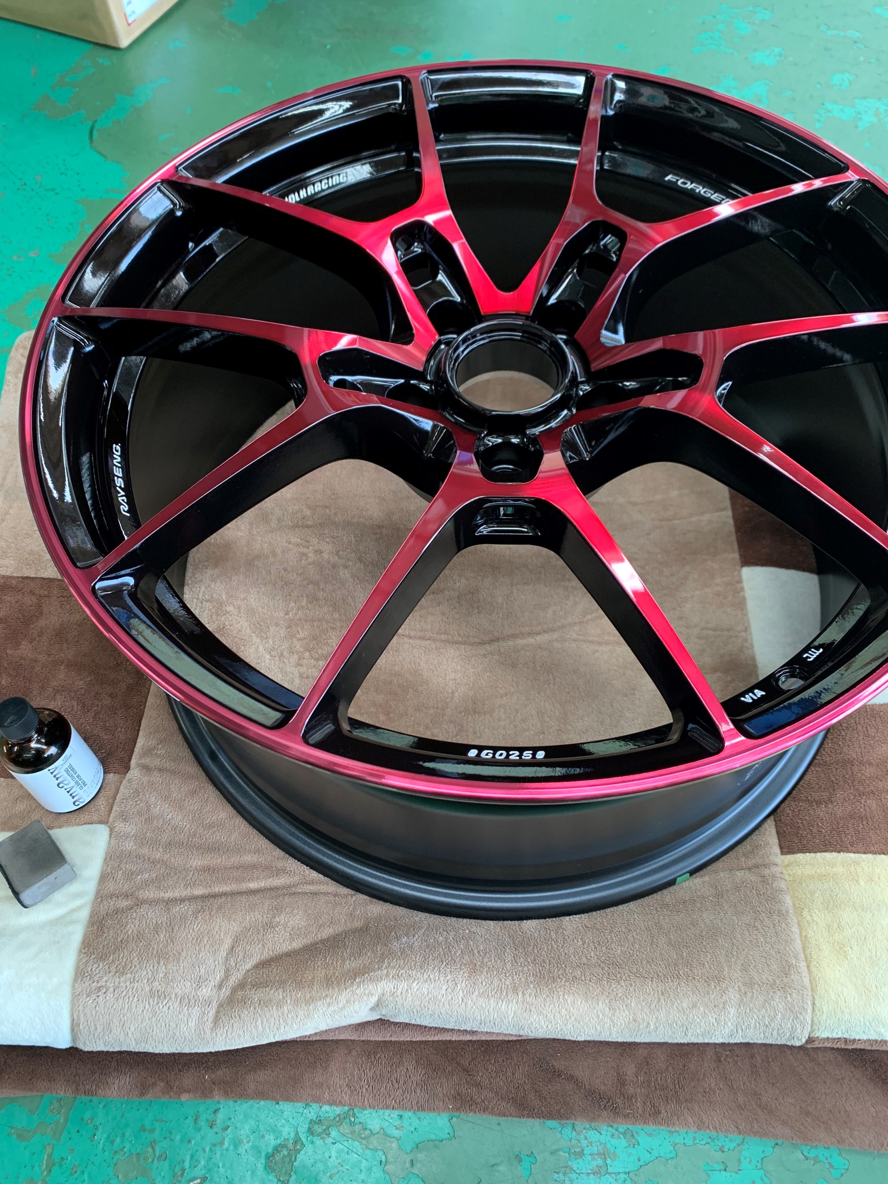 スカイライン RAYS G025取付 | 店舗おススメ情報 | タイヤ館 出雲（島根県） | タイヤからはじまる、トータルカーメンテナンス ...