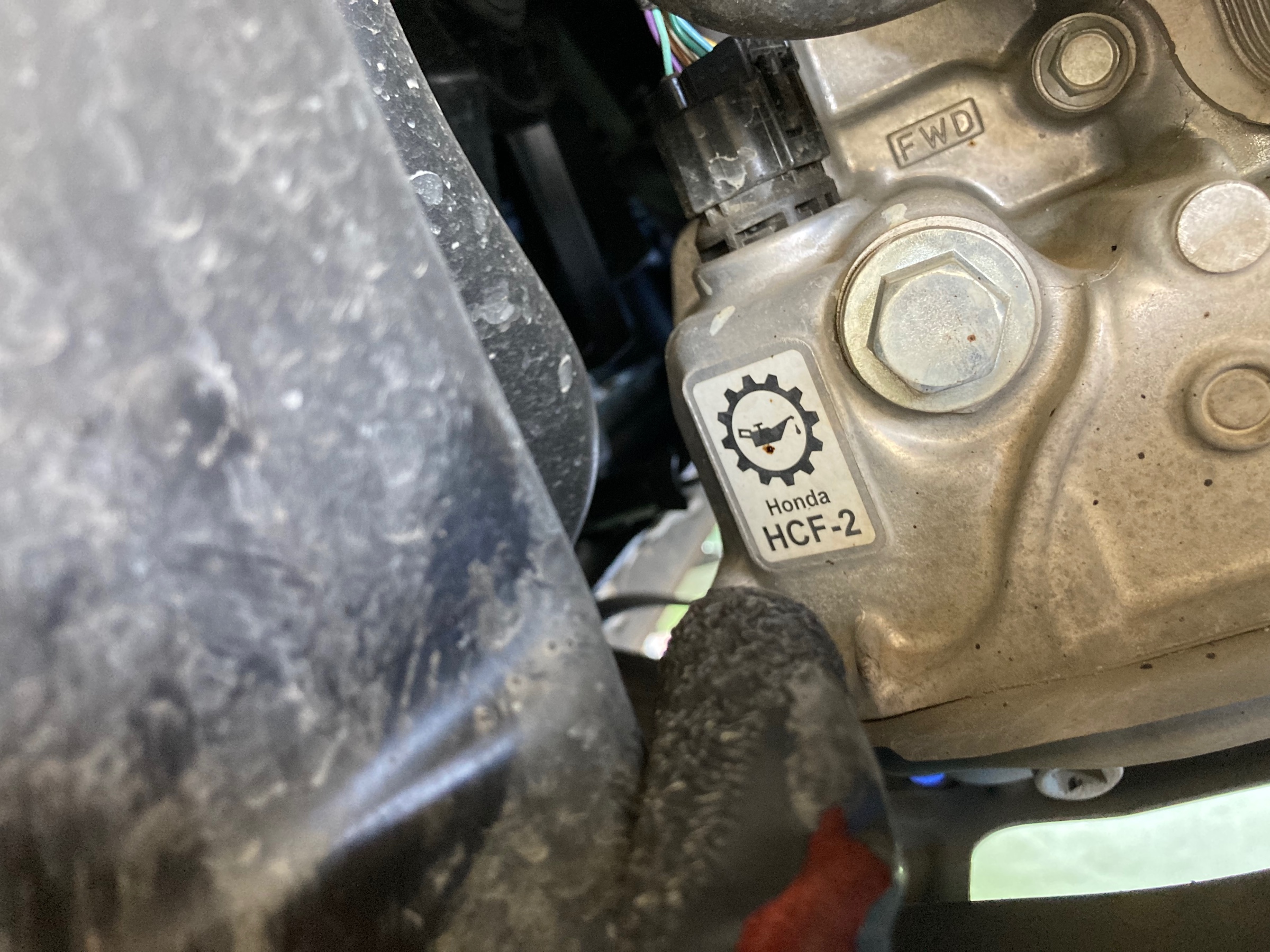 【ホンダ・N-BOX・JF3】CVTフルードの交換をご紹介します！ | ホンダ N-BOX メンテナンス商品 オイル関連 > ATF交換 | サービス事例 | タイヤ館 うしく上柏田 | 茨城 ...