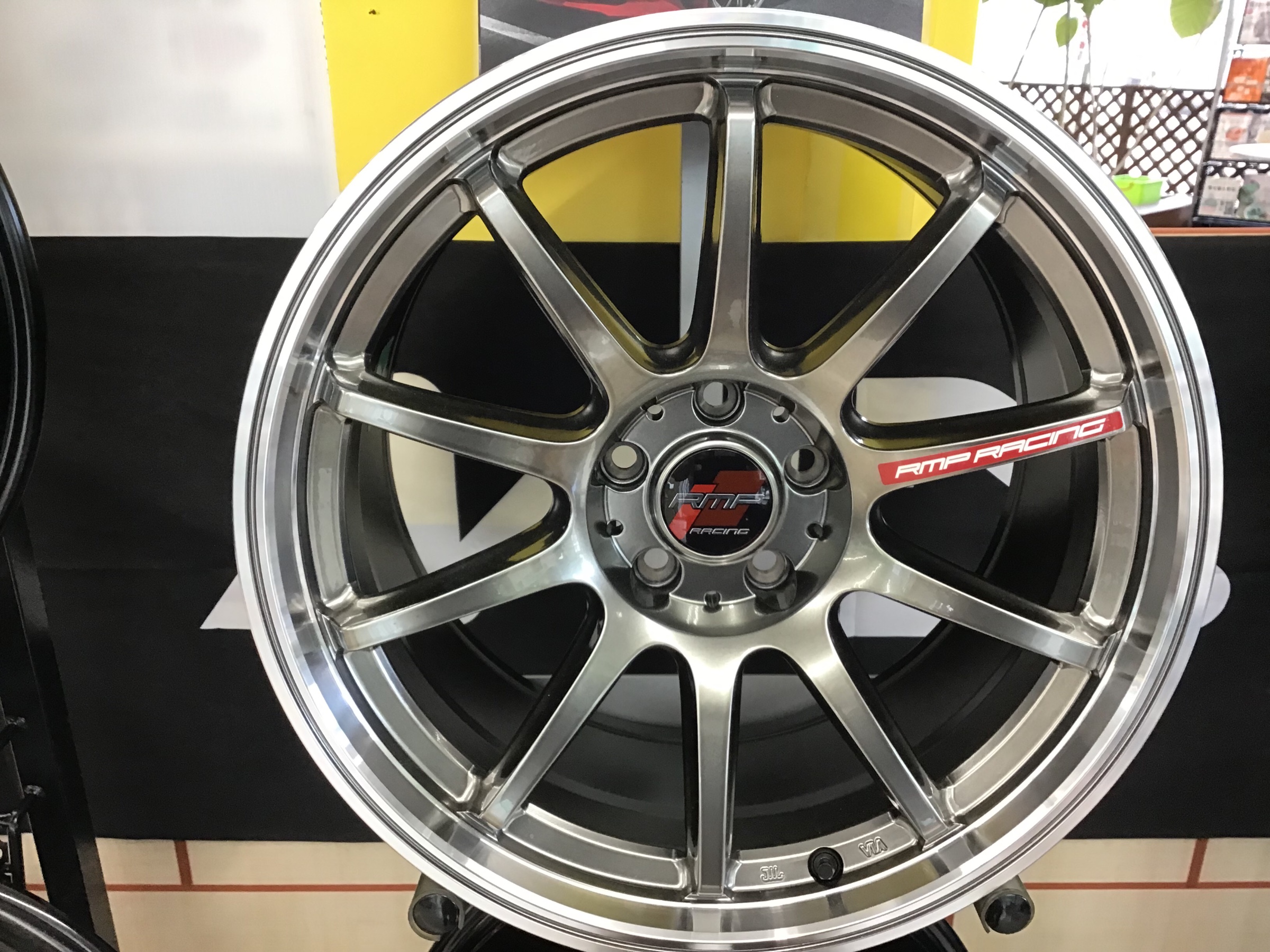 MIDホイールイベント ホイール紹介コーナー！ | 店舗おススメ情報 | タイヤ館 栗東（滋賀県）