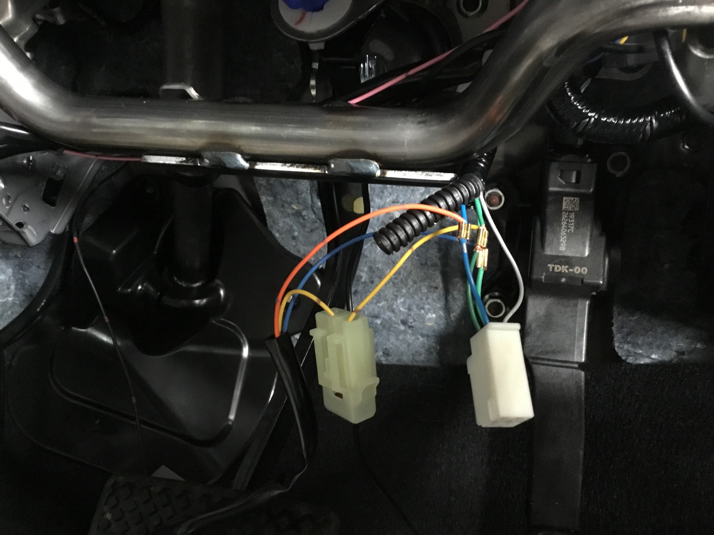 R2新車フリード GB6にエンジンスターター取付です。 | 店舗おススメ情報 | タイヤ館 北16条環状通り（北海道）