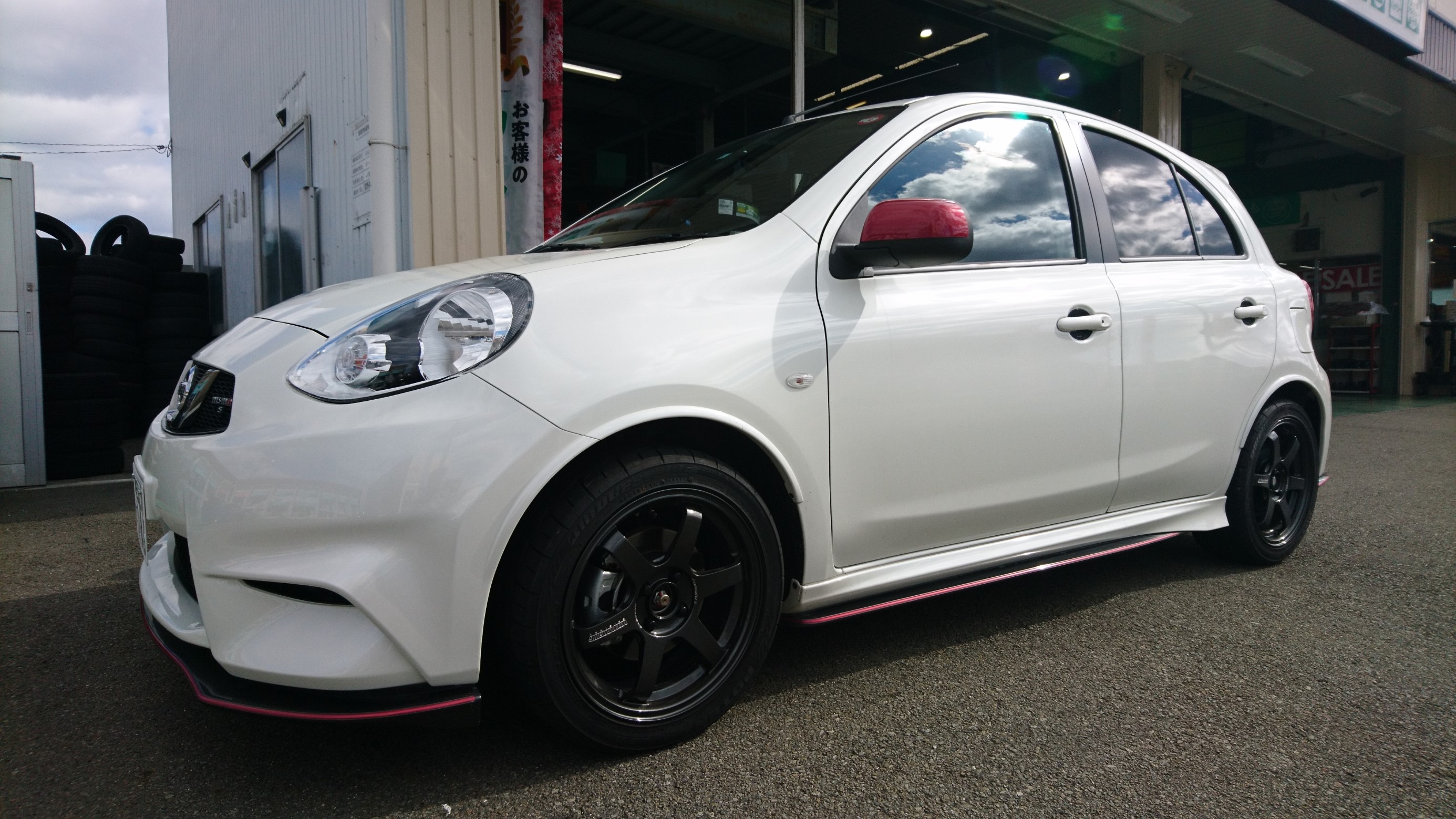 マーチ・NISMO に TE37 ホイール 装着しました♪ | 店舗おススメ情報 | タイヤ館 太子（兵庫県）