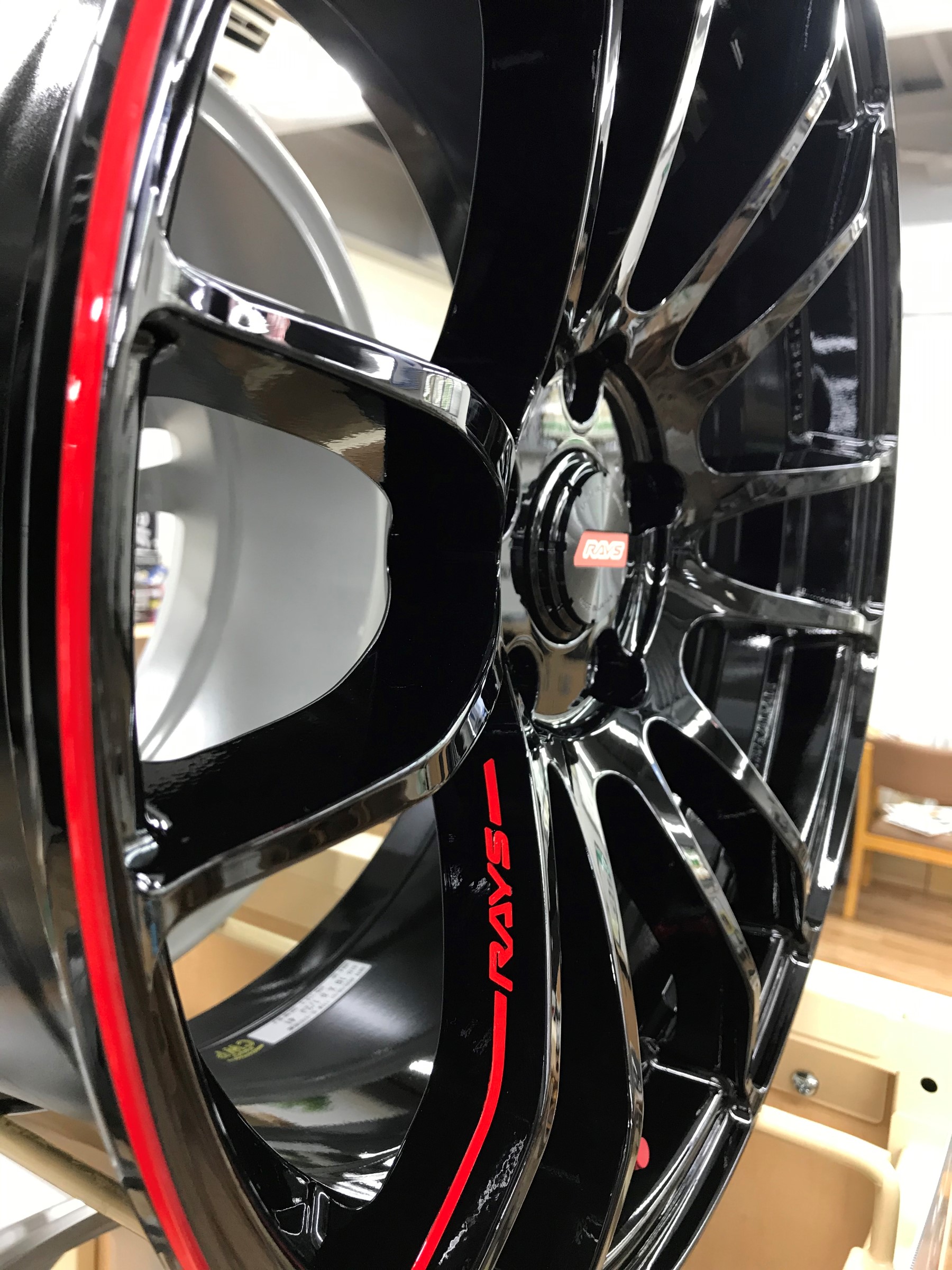 「RAYS 57エクストリーム REV LIMIT EDITION」展示してます♪ | 店舗おススメ情報 | タイヤ館 青森（青森県）