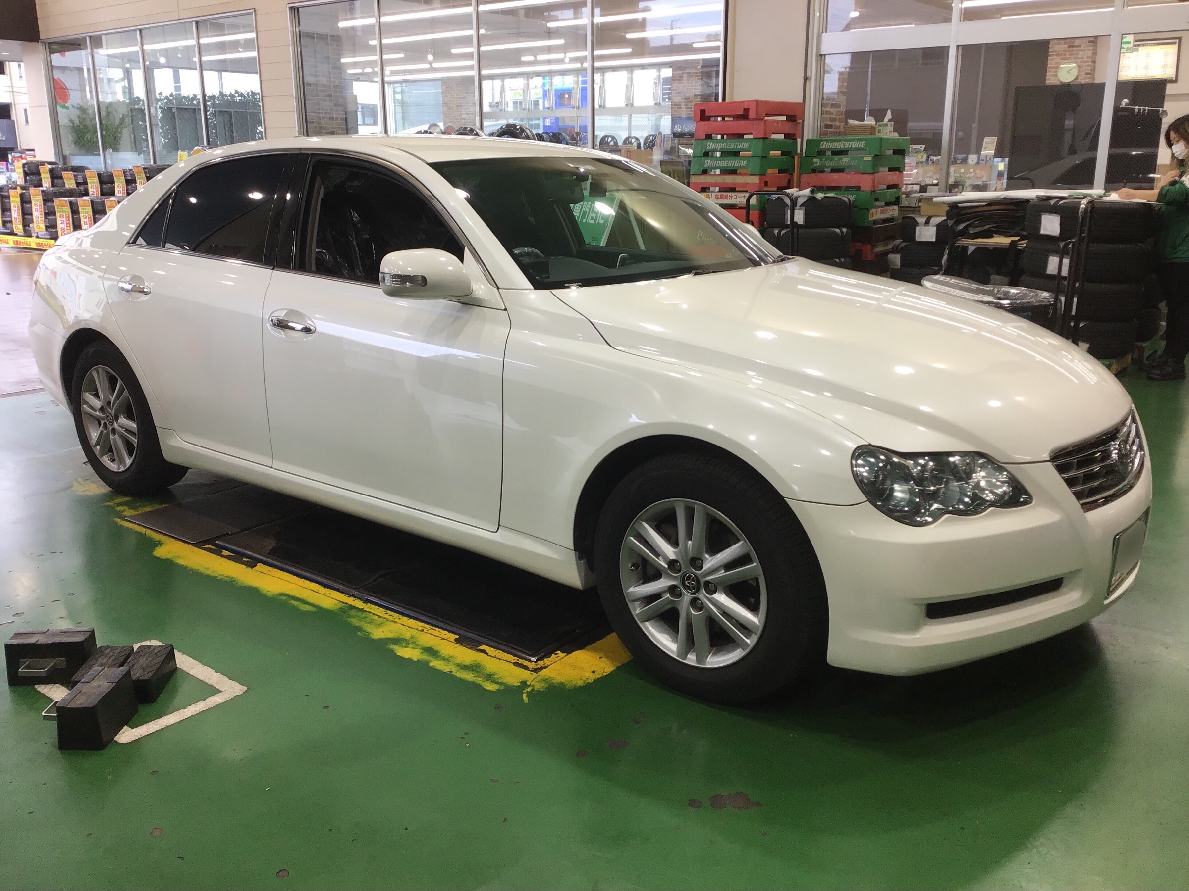 マークX GRX120 FUJITSUBO Legalis R 取付 | 店舗おススメ情報 | タイヤ館 草加インター（埼玉県）