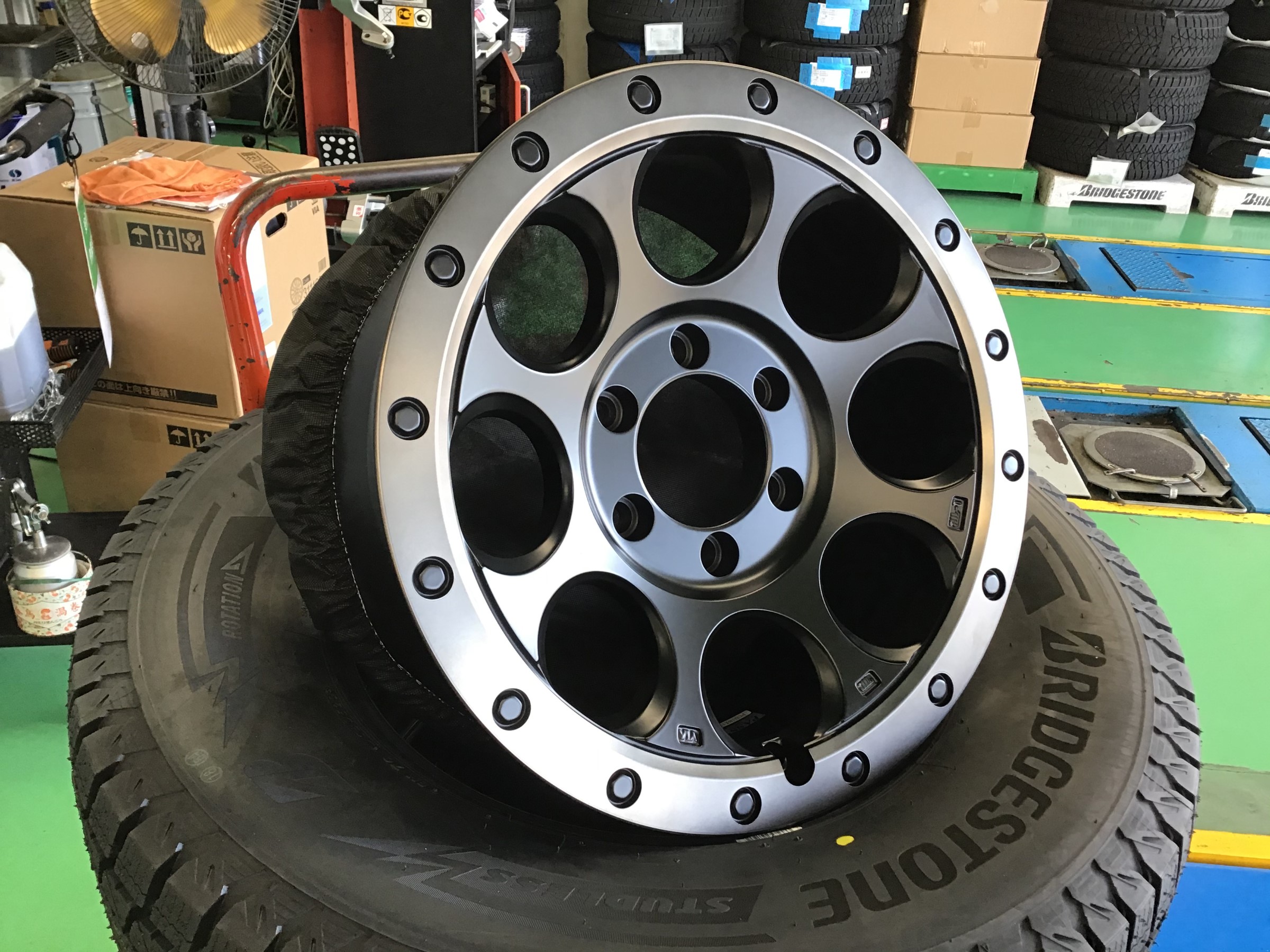 MLJ XTREME-J XJ03 取付準備 | 店舗おススメ情報 | タイヤ館 大船（神奈川県）