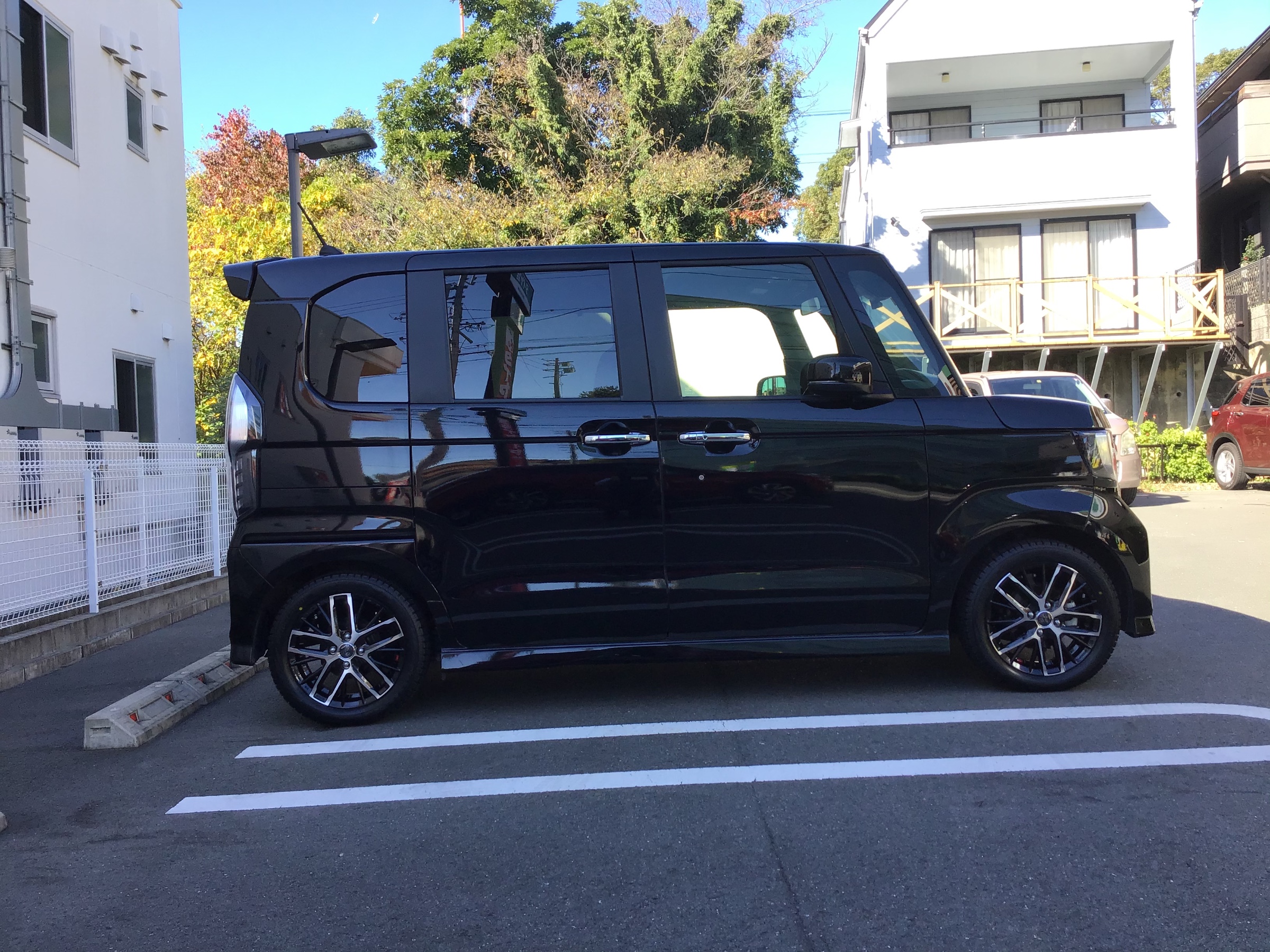 DBA-JF3 N-BOX スマックレヴィラ VRX2取付 | 店舗おススメ情報 | タイヤ館 豊橋向山（愛知県）